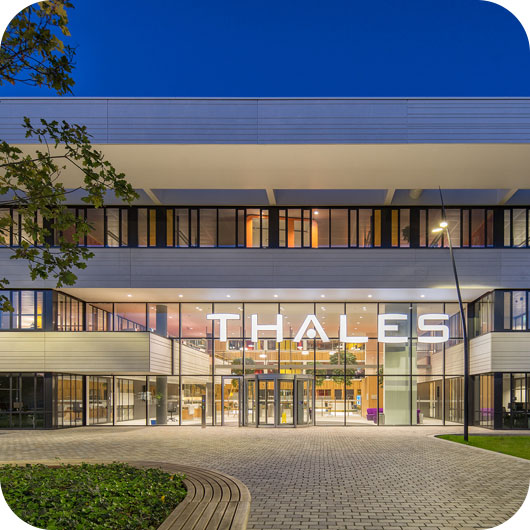 Thales - Partner voor documentatie, training en kennissystemen - Eluxis